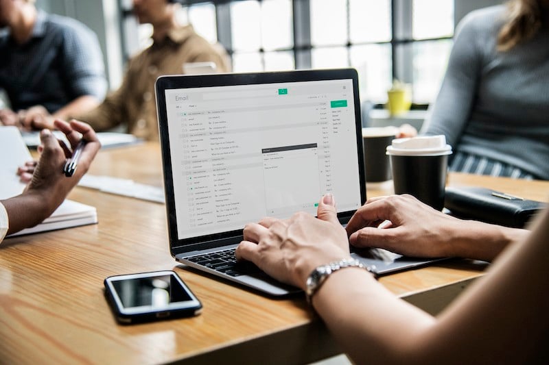 How To Embed An Image In An Email How To Embed An Image In An Email